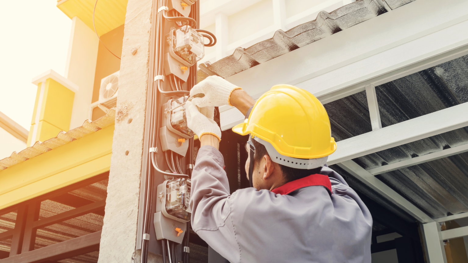 Home - Hunter Electric RELIABLE AND PROFESSIONAL ELECTRICAL CONTRACTORS